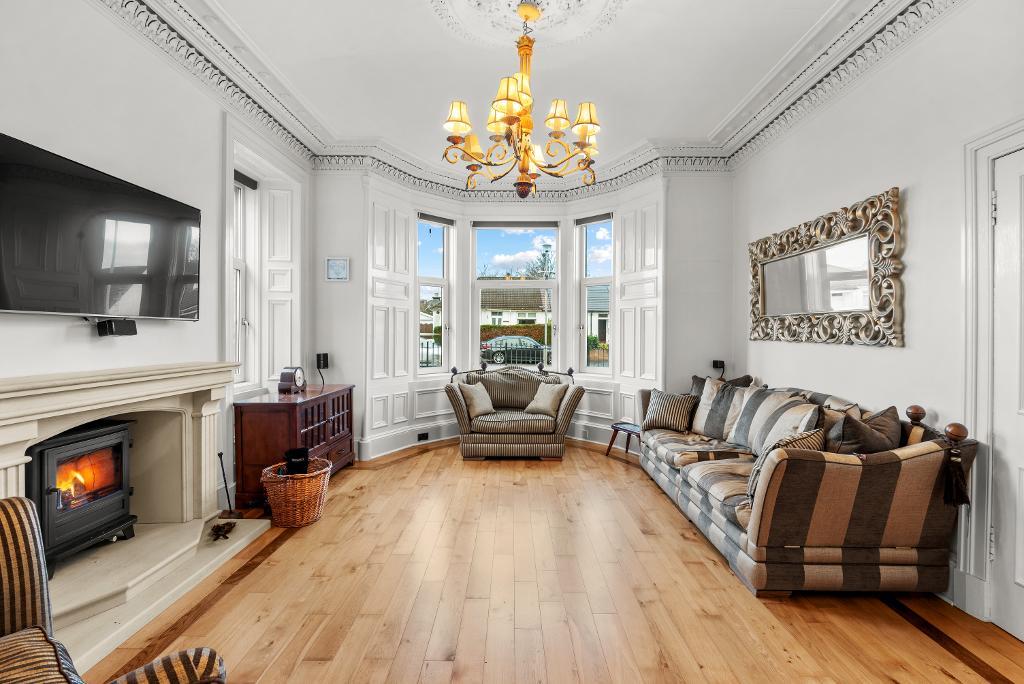 Cumbernauld Road, Stepps, Glasgow, G33 6EL – Town & Country