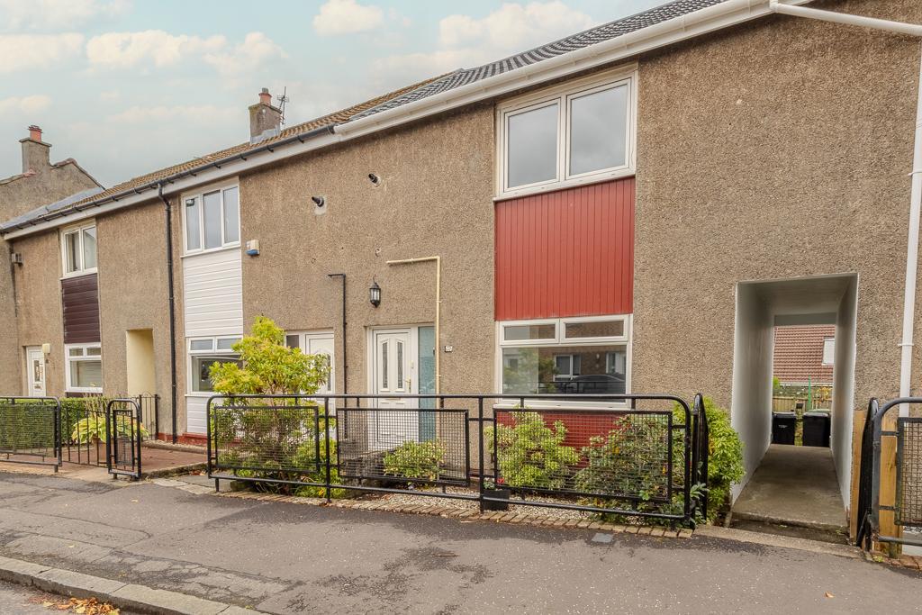 Lammermoor Crescent, Kirkintilloch, G66 3RH – Town & Country